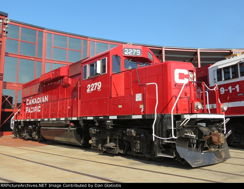 Roster Shot of CP 2279 "GP20C-ECO" at Steamtown 2015